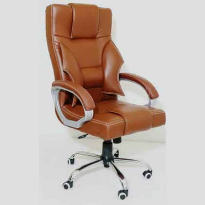 Boss Chair Golden – citypulsefurniture